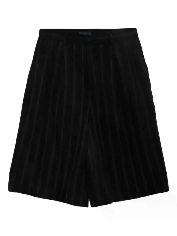 JUUN.J Pinstriped Pleated Shorts