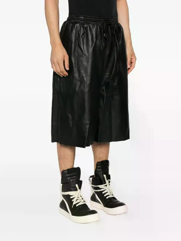 LỰU ĐẠN Leather Shorts