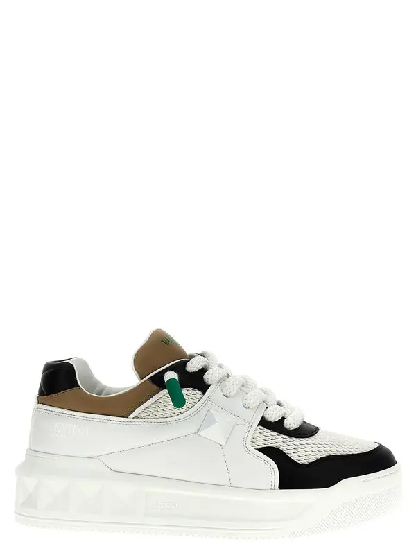 Valentino Garavani One Stud Xl Sneakers - White/black