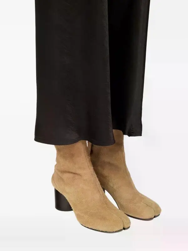 MAISON MARGIELA Tabi Suede Ankle Boots - Neutrals