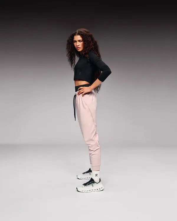 On Cloudtilt Low-top Sneakers - Eclipse