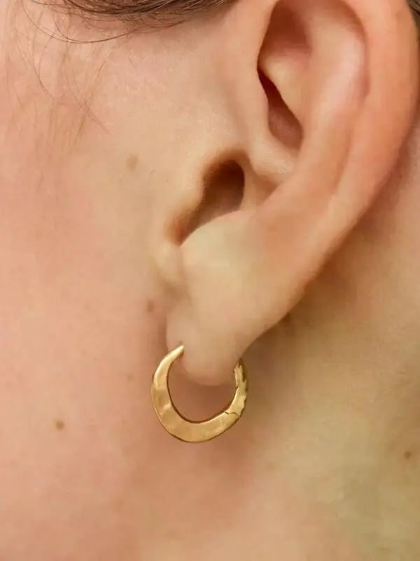 Monica Vinader Capri Hammered Huggie Earrings