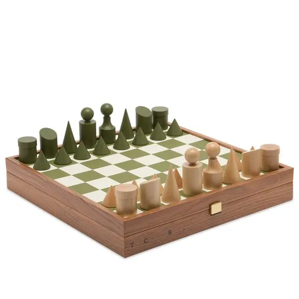 THE CONRAN SHOP Oak Wood Chess Set - Olive