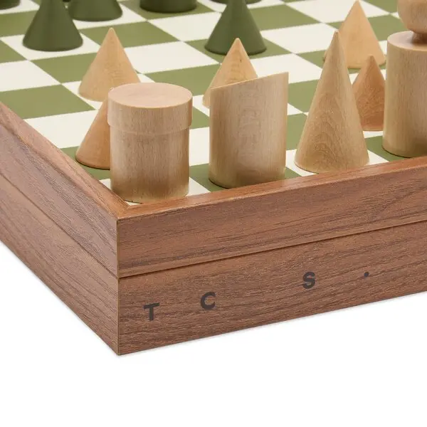THE CONRAN SHOP Oak Wood Chess Set