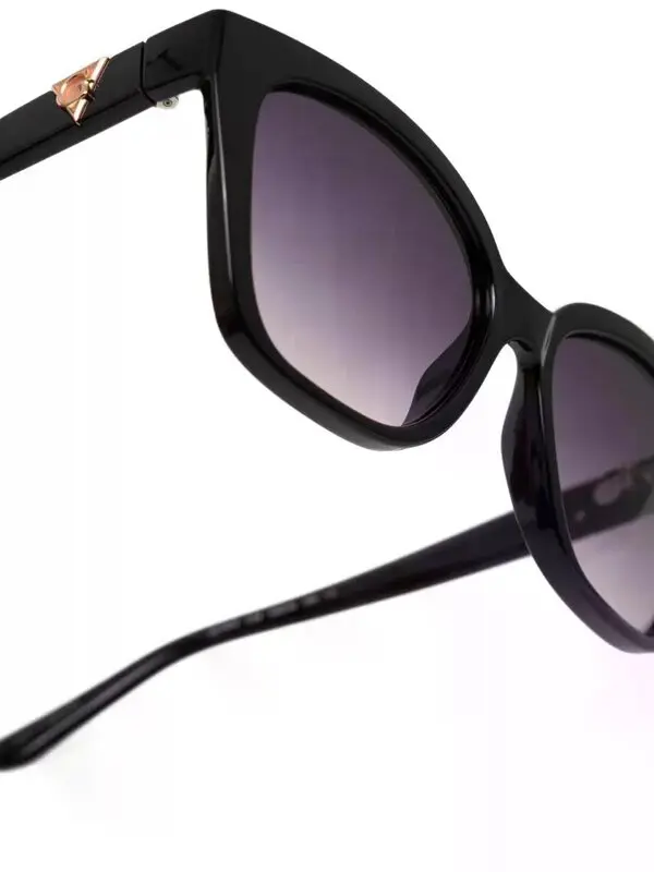 Guess Cat Eye Frame Sunglasses - Black