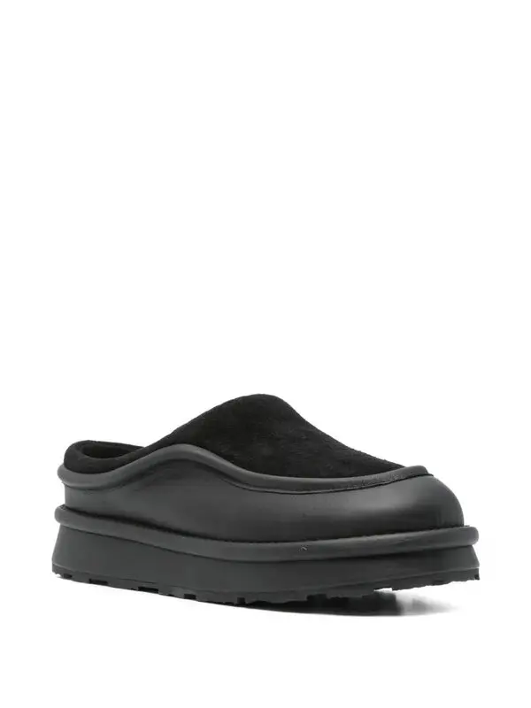 Axel Arigato Pillow Mules