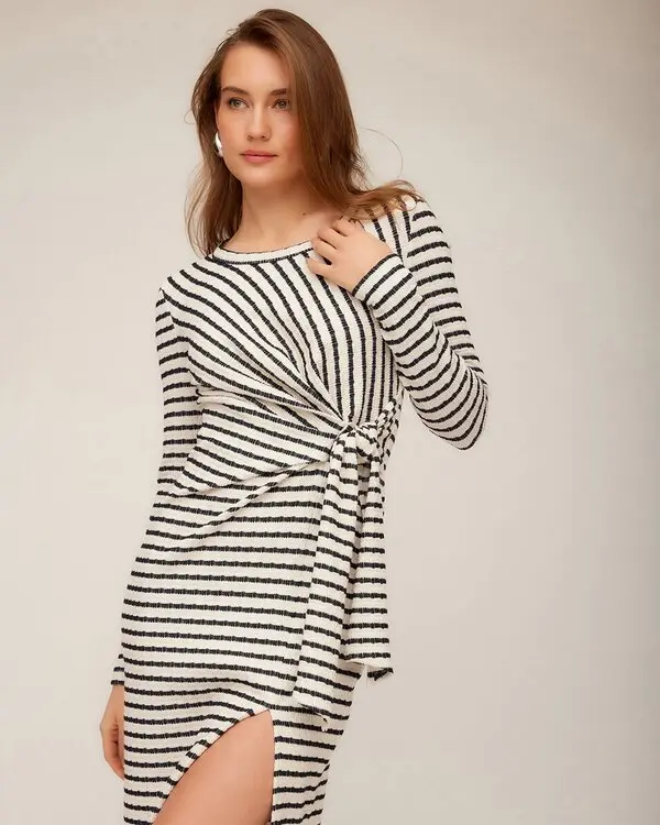 Fifteen Twenty Maddie Long Sleeve Midi Dress