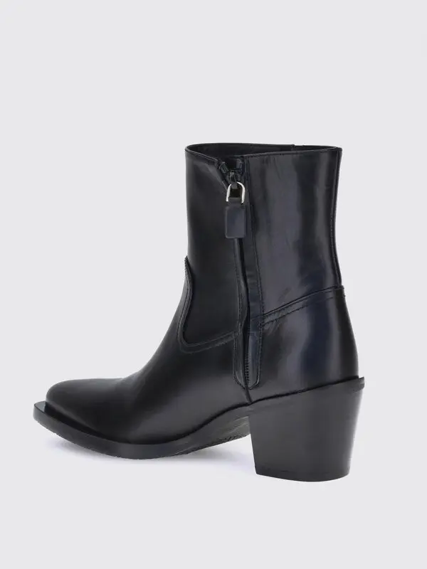 STUART WEITZMAN Ankle Boots