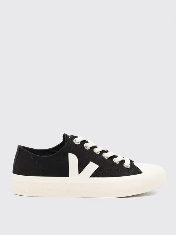 VEJA Lace Up Sneakers - Black