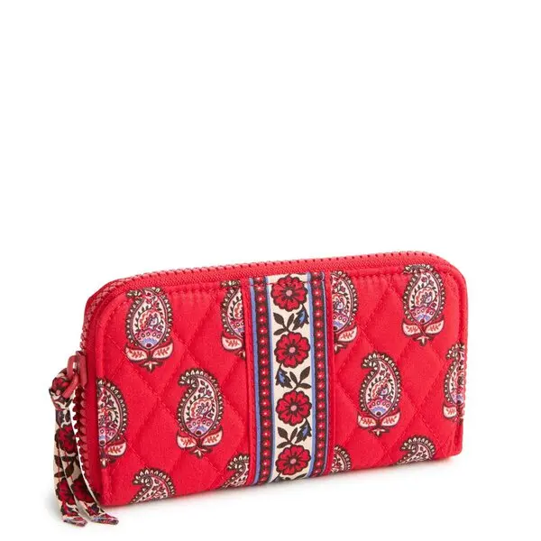 VERA BRADLEY Medium Continental Wallet In Flowering Paisley Goji Berry - Red