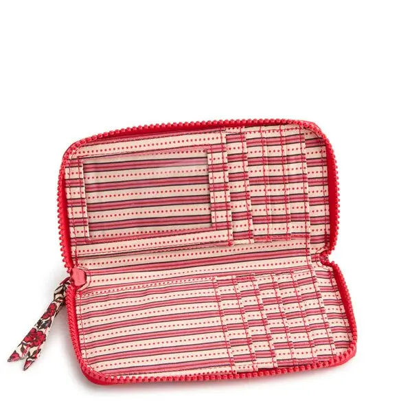 VERA BRADLEY Medium Continental Wallet In Flowering Paisley Goji Berry - Red