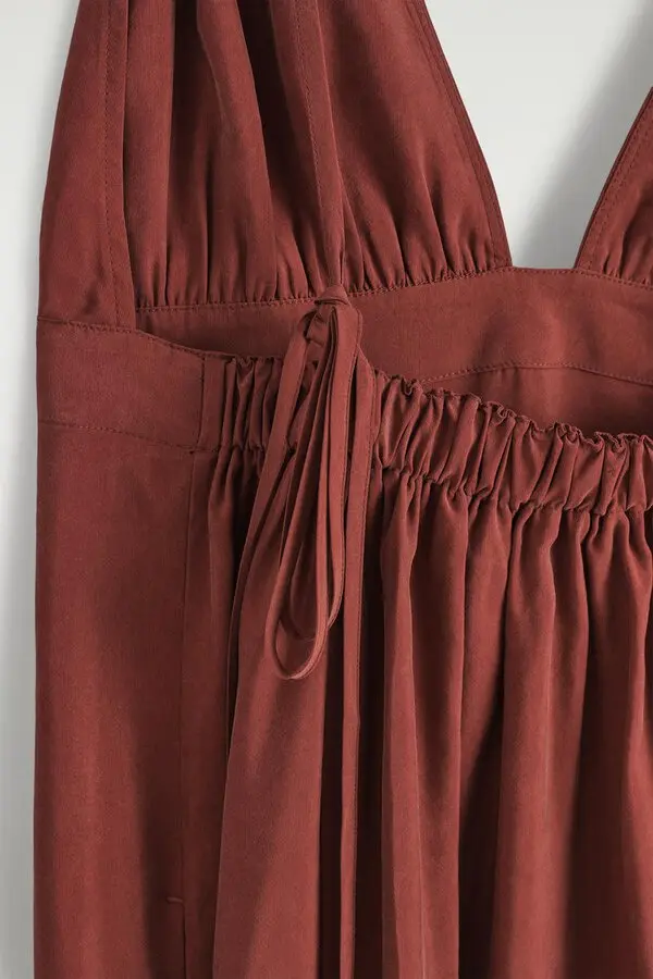 Cos Maxi Dress With Gathered V-neck - Red