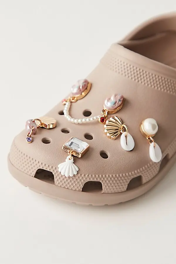 CROCS Seashell And Stone Jibbitz Charms - Elevated Pearl