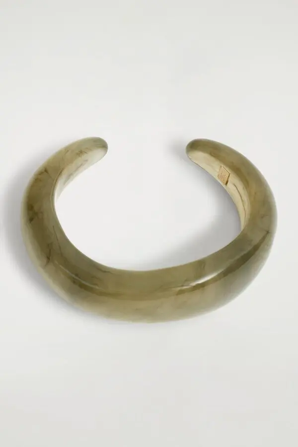 Cos Chunky Curved Bangle - Gray