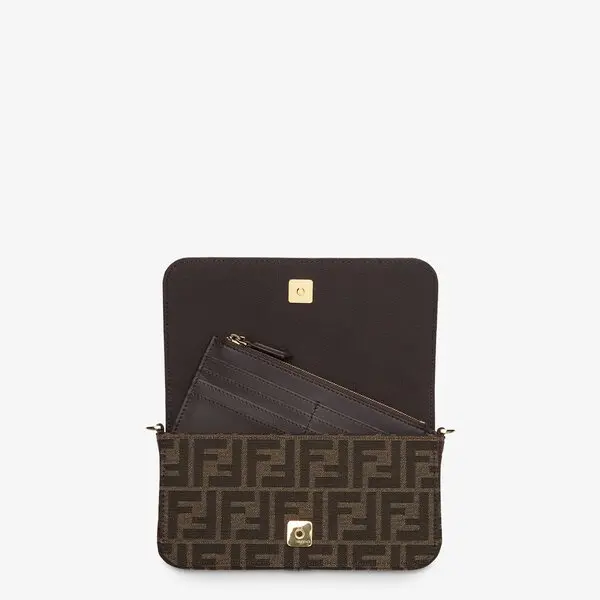 Fendi Fendigraphy Wallet On Chain