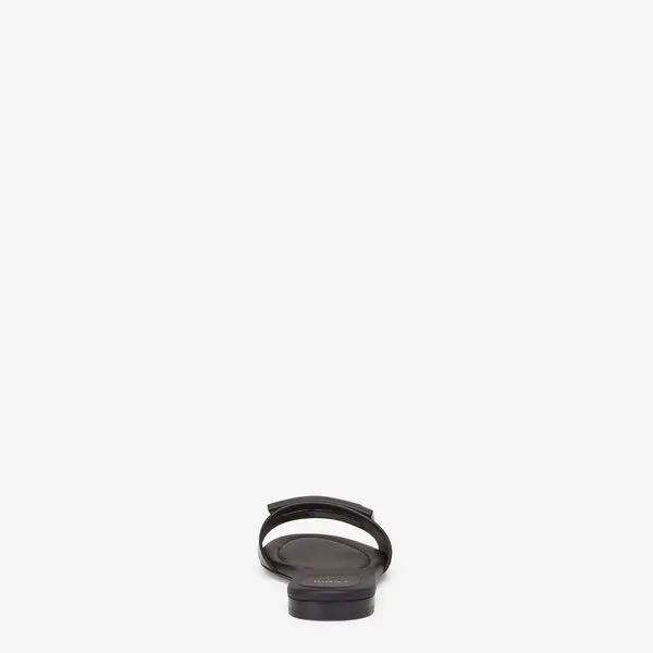 Fendi Baguette Leather Slides - Black