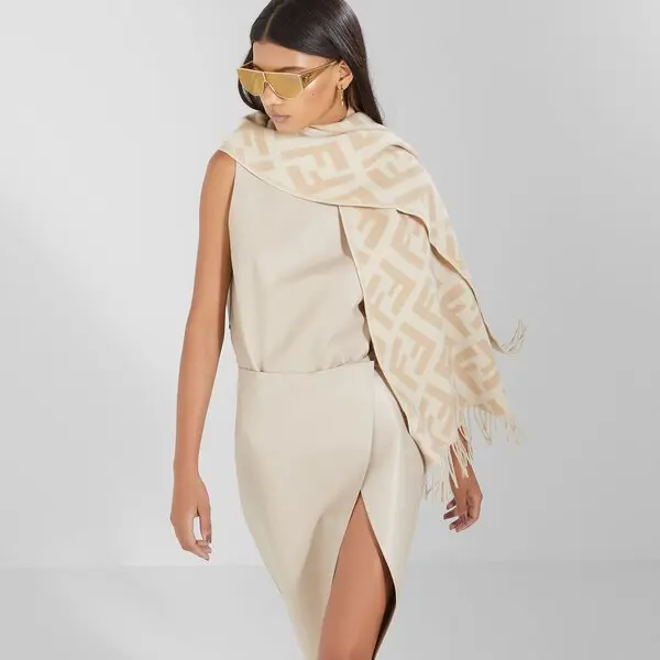 Fendi Ff Scarf - Beige