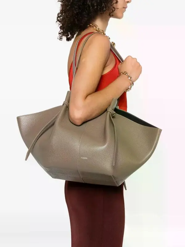 Yuzefi Mochi Shoulder Bag