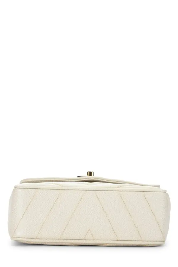 Chanel Quilted Caviar Chevron Envelope Bag