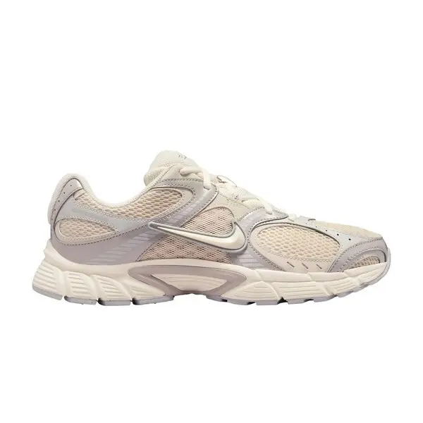 Nike V5 Rnr Sneakers - Cream