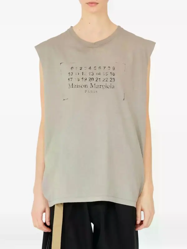 MAISON MARGIELA Logo-print Sleeveless Top - Grey