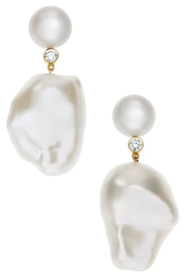 Sophie Bille Brahe Venus Diamant Earrings - 14k Recycled Yellow Gold  Freshwater Pea