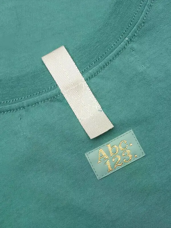 ADVISORY BOARD CRYSTALS Patch-pocket Short-sleeve T-shirt - Blue