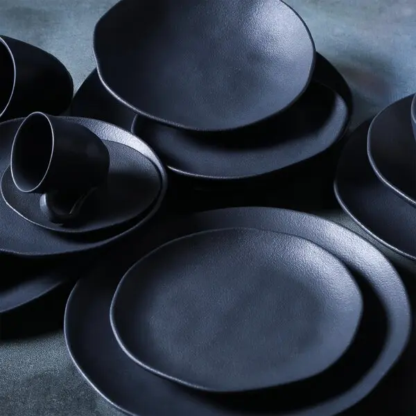 PORTO BRASIL Dinner Plates, Set Of 4 - Black