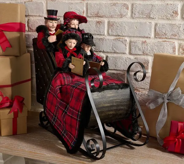 VALERIE PARR HILL Dickens Family In Sleigh Valerie - One-color