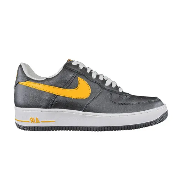 Nike Air Force 1 Sneakers