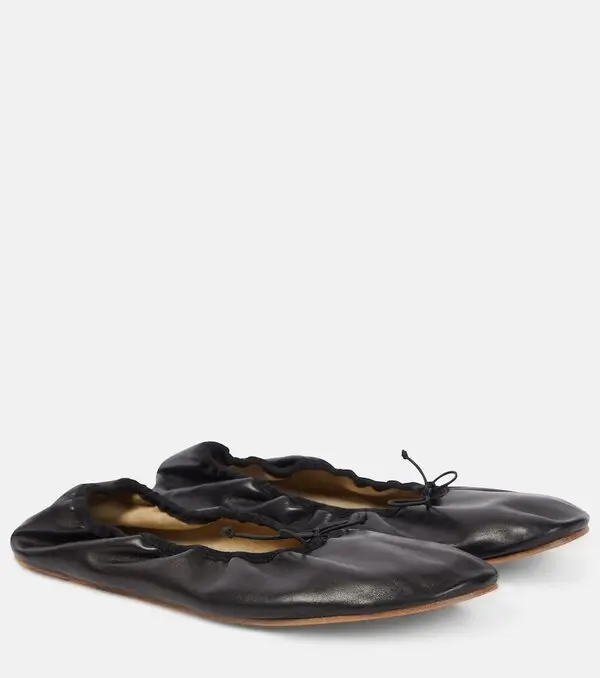 THE ROW Leather Ballet Flats - Black