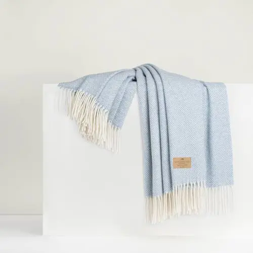 LANDS DOWNUNDER Juno Cashmere Throw - Light Blue