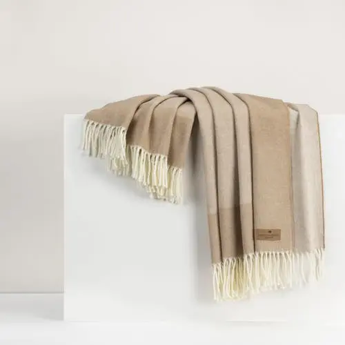 LANDS DOWNUNDER Border Herringbone Throw - Dune