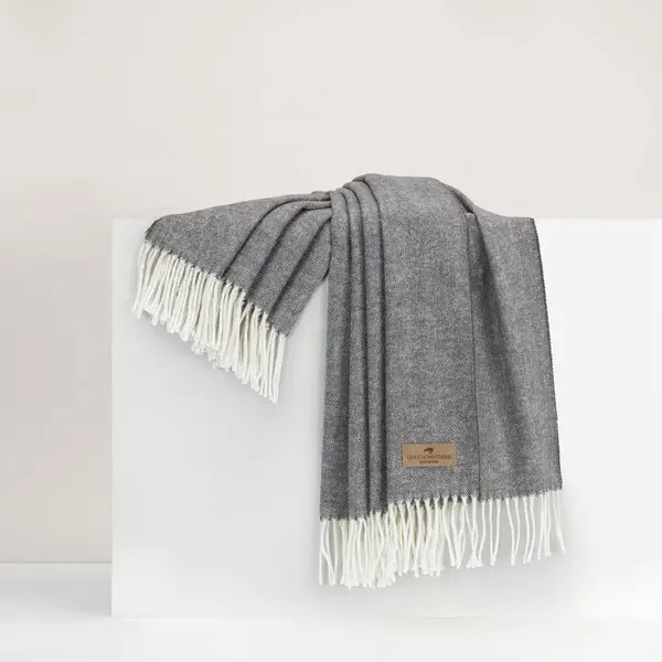 LANDS DOWNUNDER Italian Herringbone Throw - Charcoal