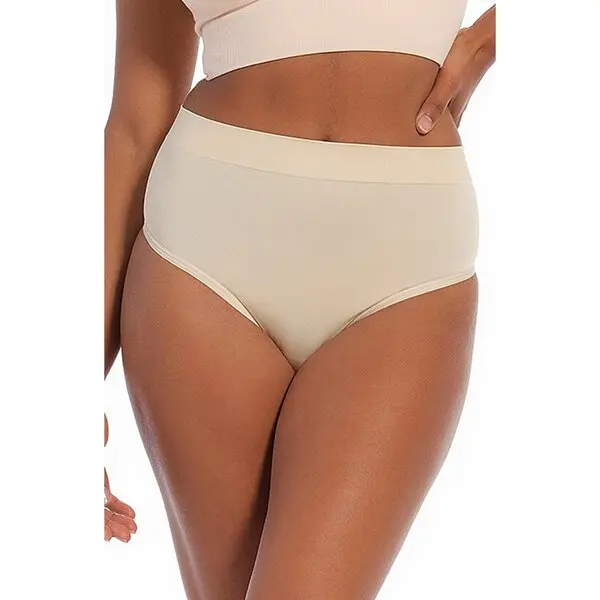 MAGIC BODYFASHION Comfort Seamless Shaping Thong - Latte