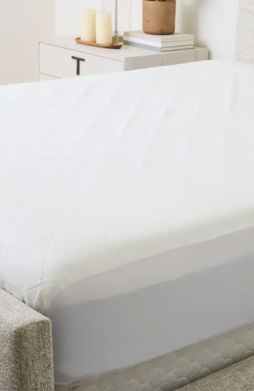 SLUMBER CLOUD Performance Mattress Protector