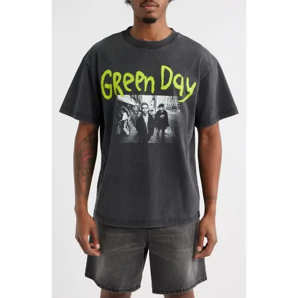 ID SUPPLY CO Green Day Photo Graphic T-shirt - Black
