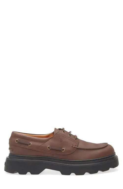 TOD'S Lug Sole Boat Shoe