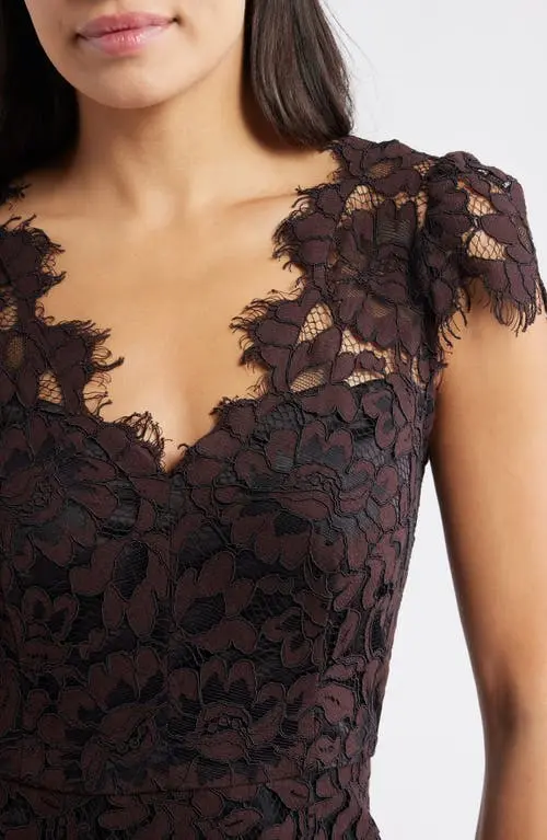 green lace dress with long sleeves Black Girl Prom Dress Long Sleeve Lace Green Prom Dresses for Juniors –  shinydress