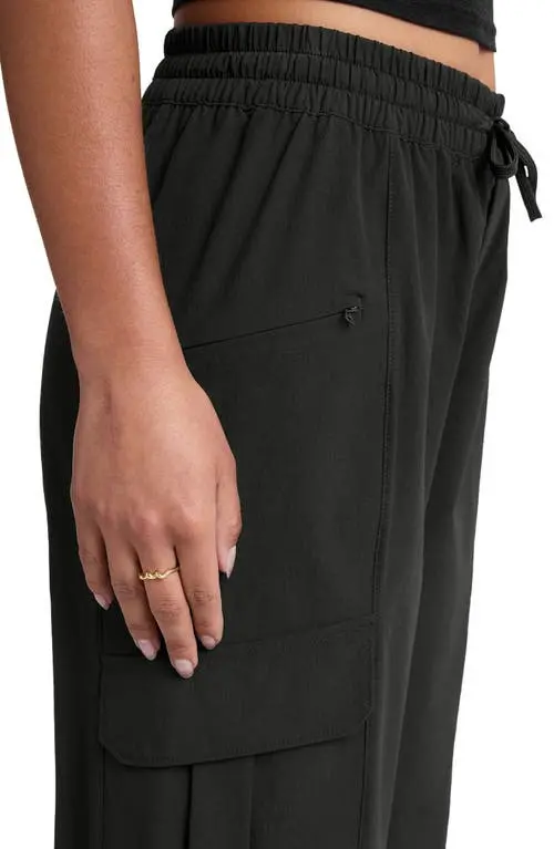 Beyond Yoga Peak Pants - Black