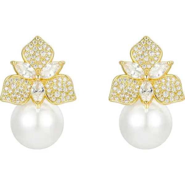 UNTAMED PETALS Sophie Pearl Drop Earrings - Gold