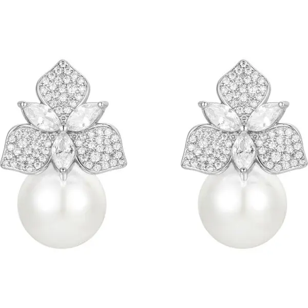 UNTAMED PETALS Sophie Pearl Drop Earrings - Silver