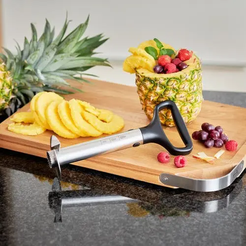 ROSLE Professional Stainless Steel Pineapple Cutter