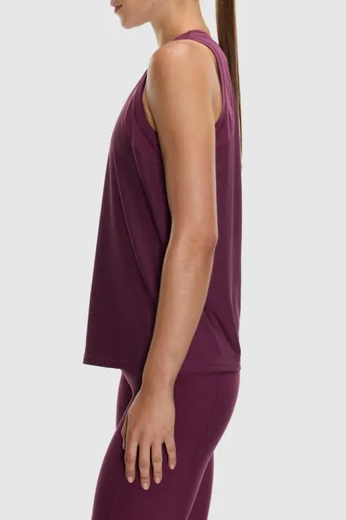 PELOTON Essential Performance Tank - Deep Plum