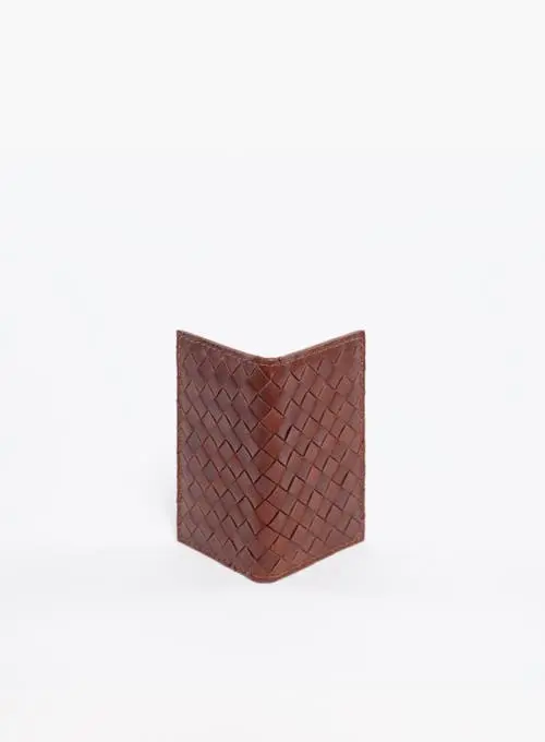 DEUX MAINS Woven Card Holder - Mahogany