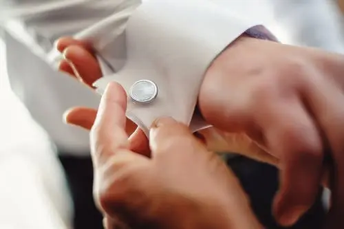 LINK UP Round Mother Of Pearl Cufflinks In Silver Tone Setting