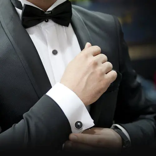 LINK UP Classic Round Gemstone Cufflinks And Tuxedo Studs With Textured Border