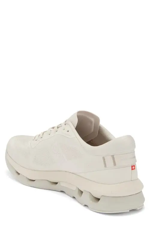 On Cloudze Sneakers - Pearl/truffle
