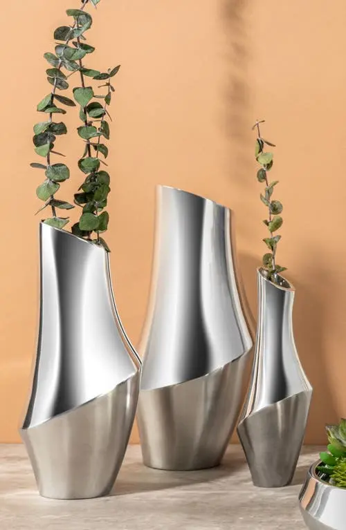 NAMBE Symphony Vase - Silver