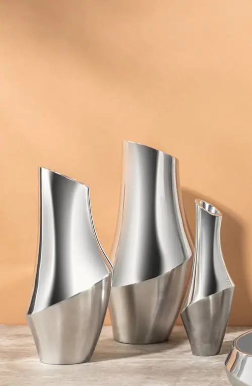 NAMBE Symphony Vase - Silver